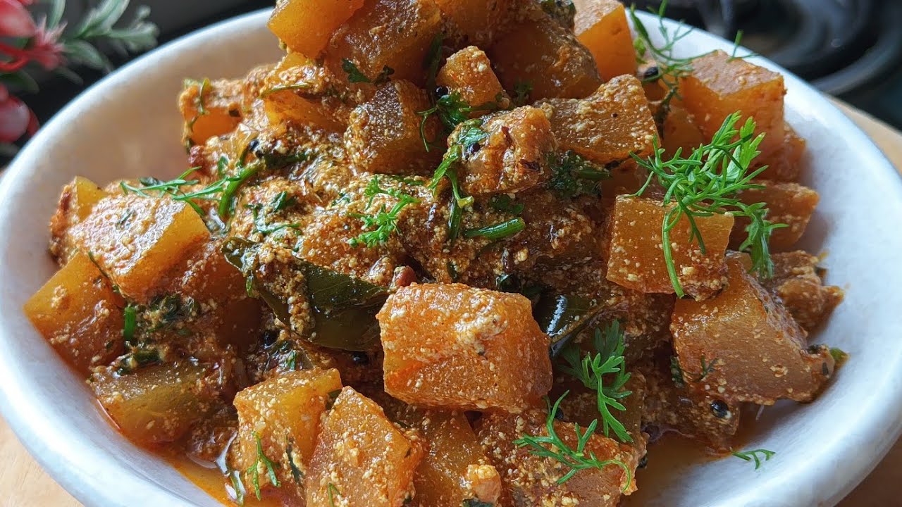 Leftover Watermelon Recipe | watermelon Curry Recipe | Watermelon Curd ...
