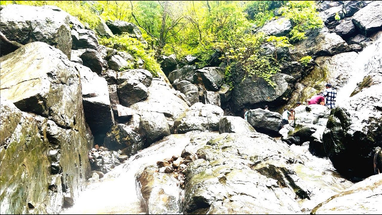 Tungareshwar Temple Vasai Maharashtra - YouTube