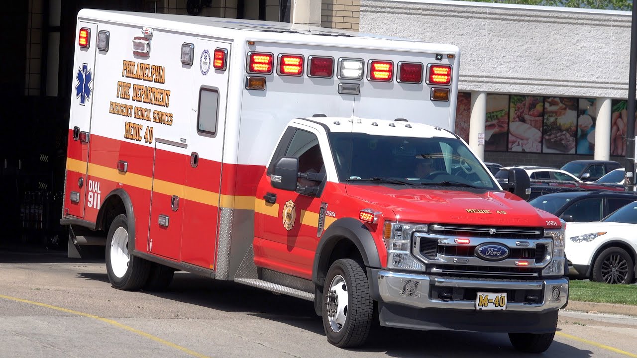 Philadelphia Fire Department Medic 40 Responding - YouTube