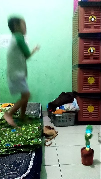 Joget robot pohon kaktus #mypinquin.jr2_ - YouTube