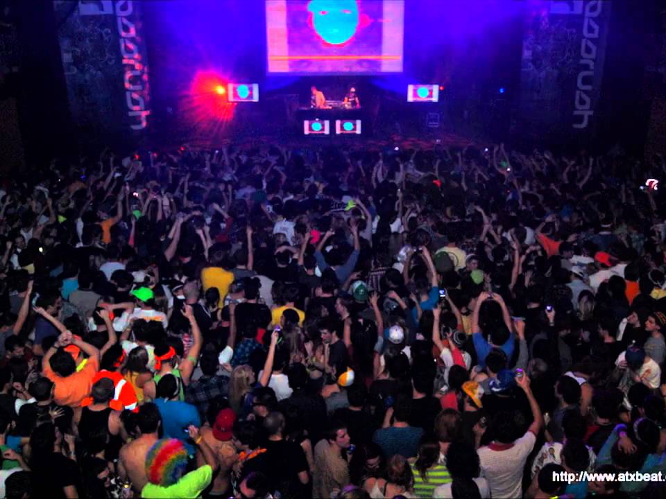 Skrillex Music Video Live @ Austin Music Hall - YouTube