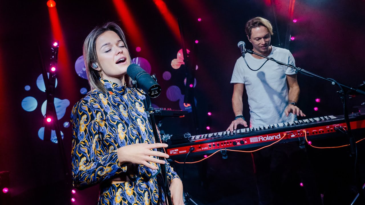 Regi & Pauline - Lost Without You | Live voor Rode Neuzen Dag 2021 ...