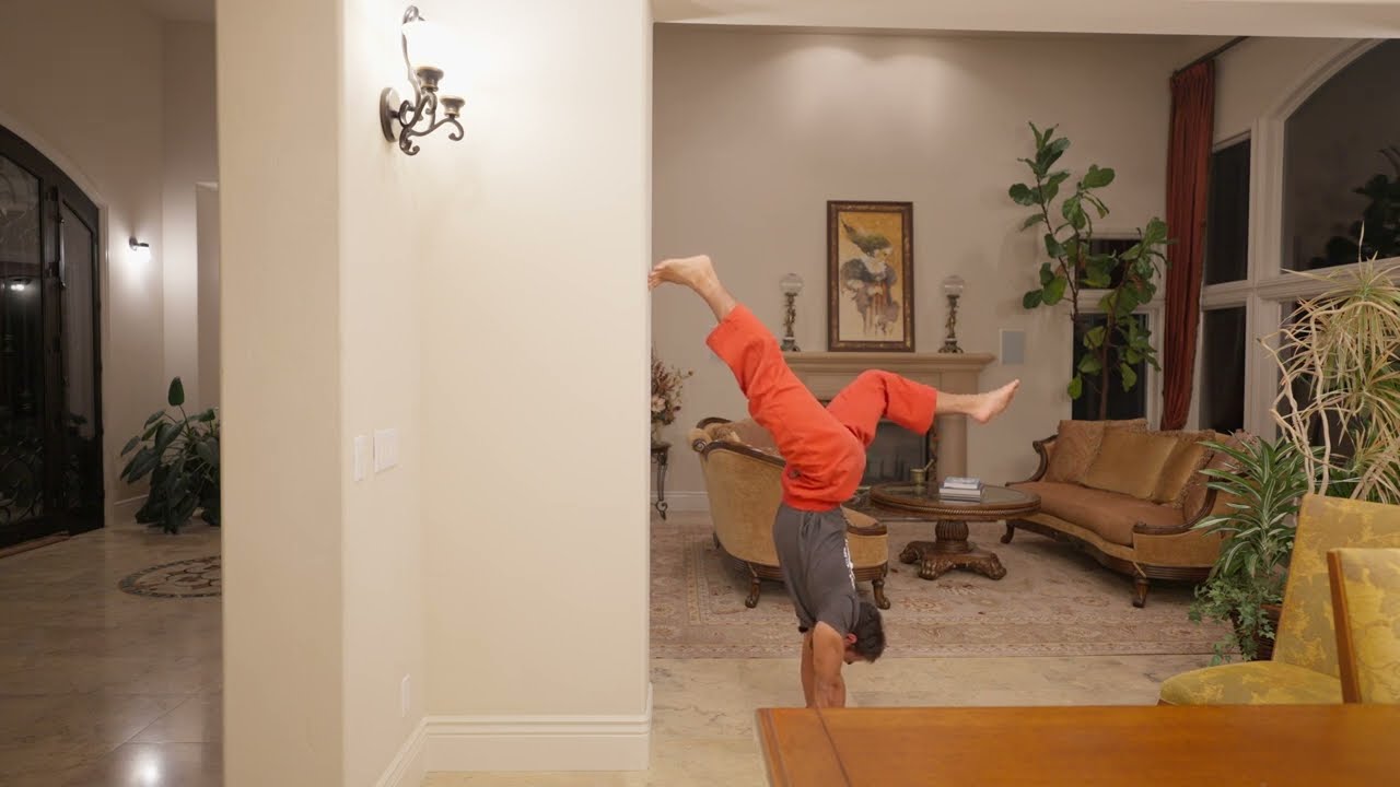 Split Chest to wall handstand - YouTube