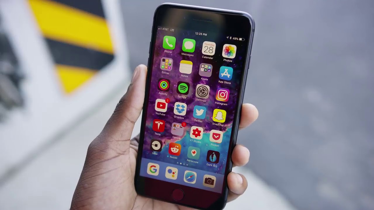 iPhone 8 HANDS ON REVIEW - YouTube