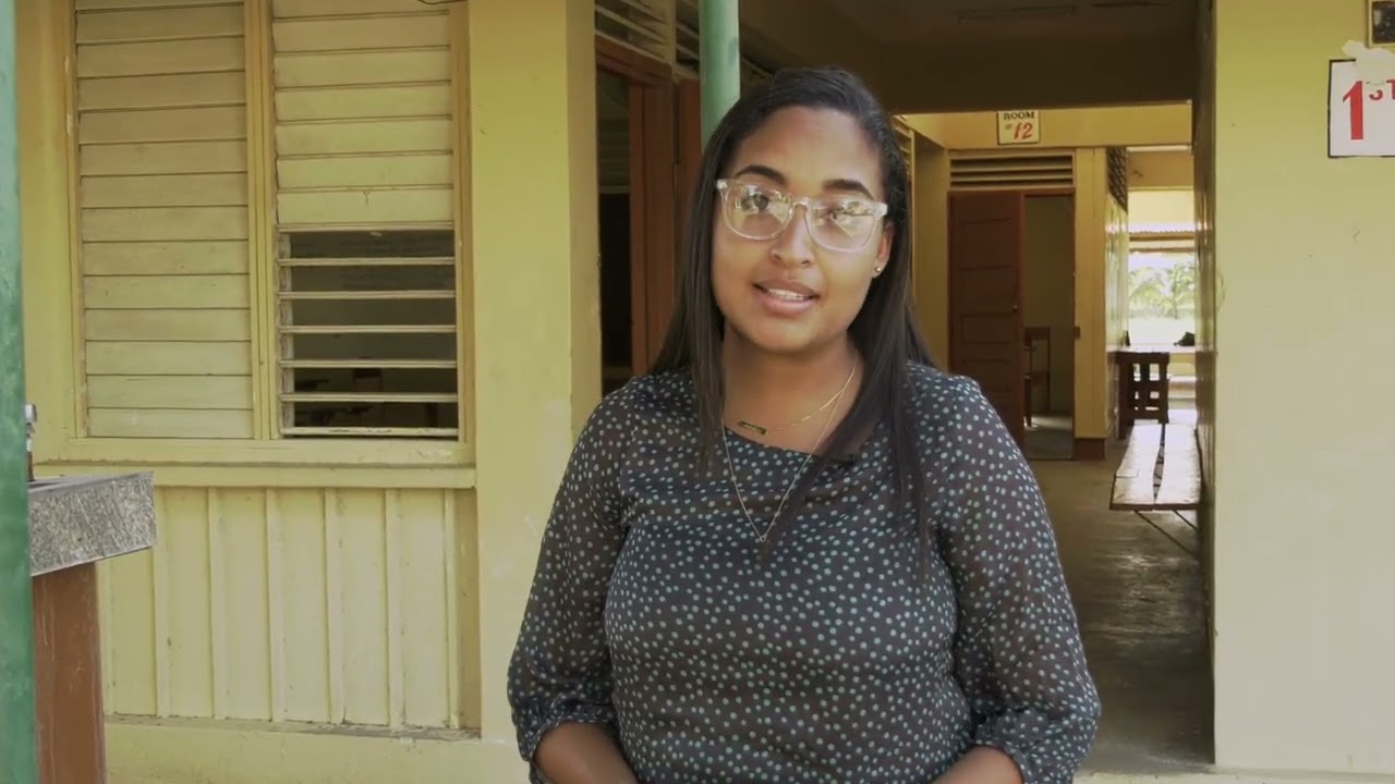 The Bright Side: Asylum Seeker Pursues Educational Dreams in Belize ...