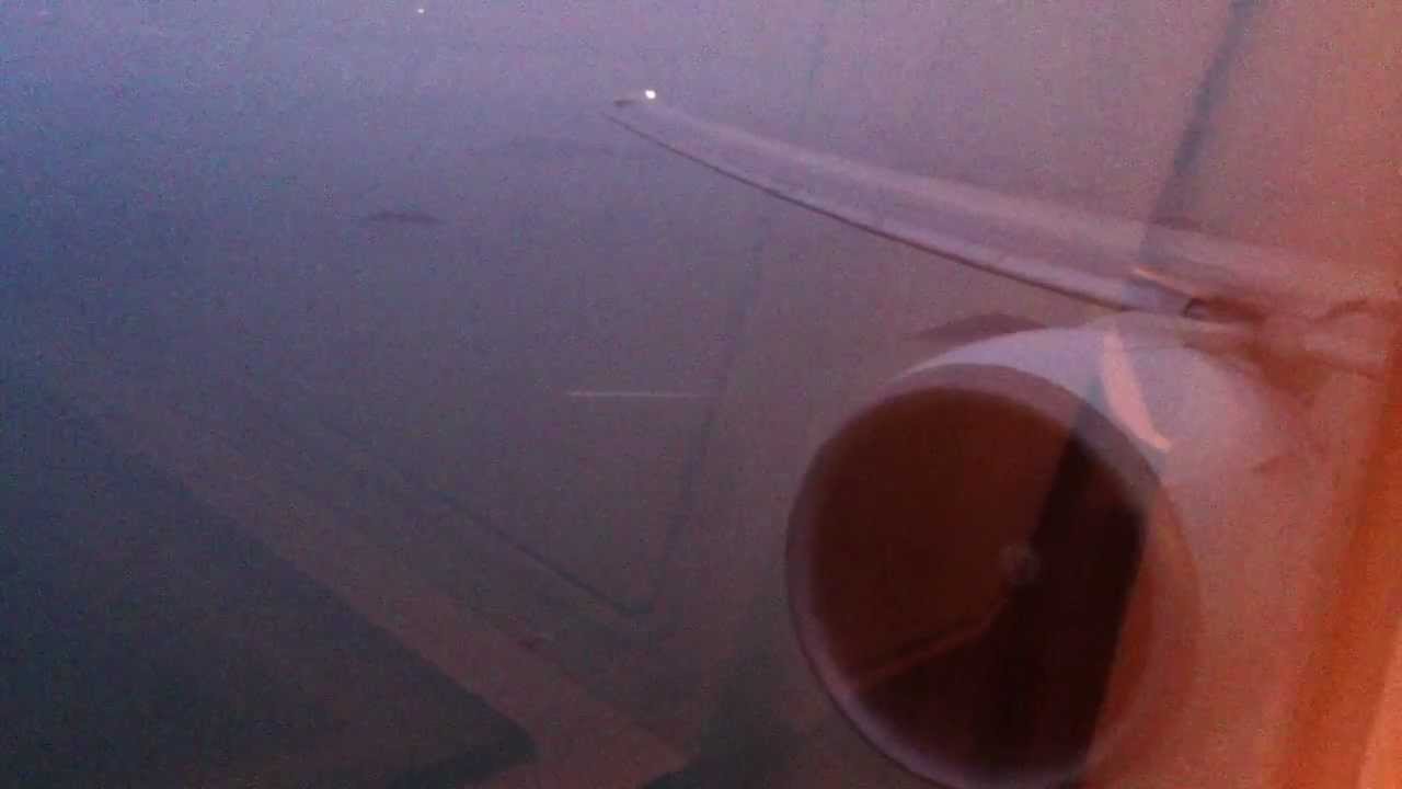 Cathay Pacific CX885 LAX-HKG Landing - YouTube