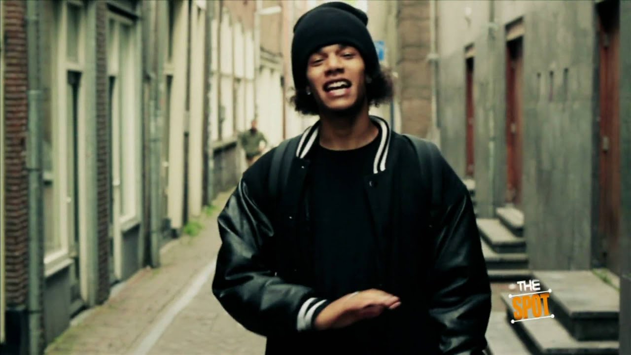 Digitzz - The Spot Freestyle - YouTube