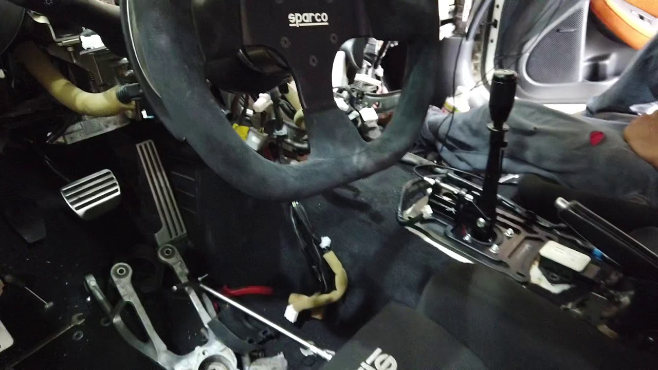 COOLER WORKS SHORT SHIFTER NISSAN 370Z - YouTube