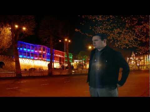 paparazzi catched teleporter in tbilisi