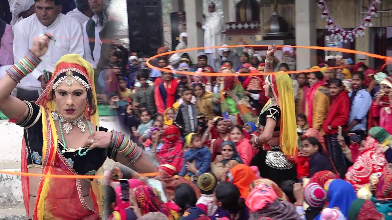 याद तेरी आवे छै बर बर मै छुटकी डांसर ने टोडिया का बास में मचाया तहलका ...