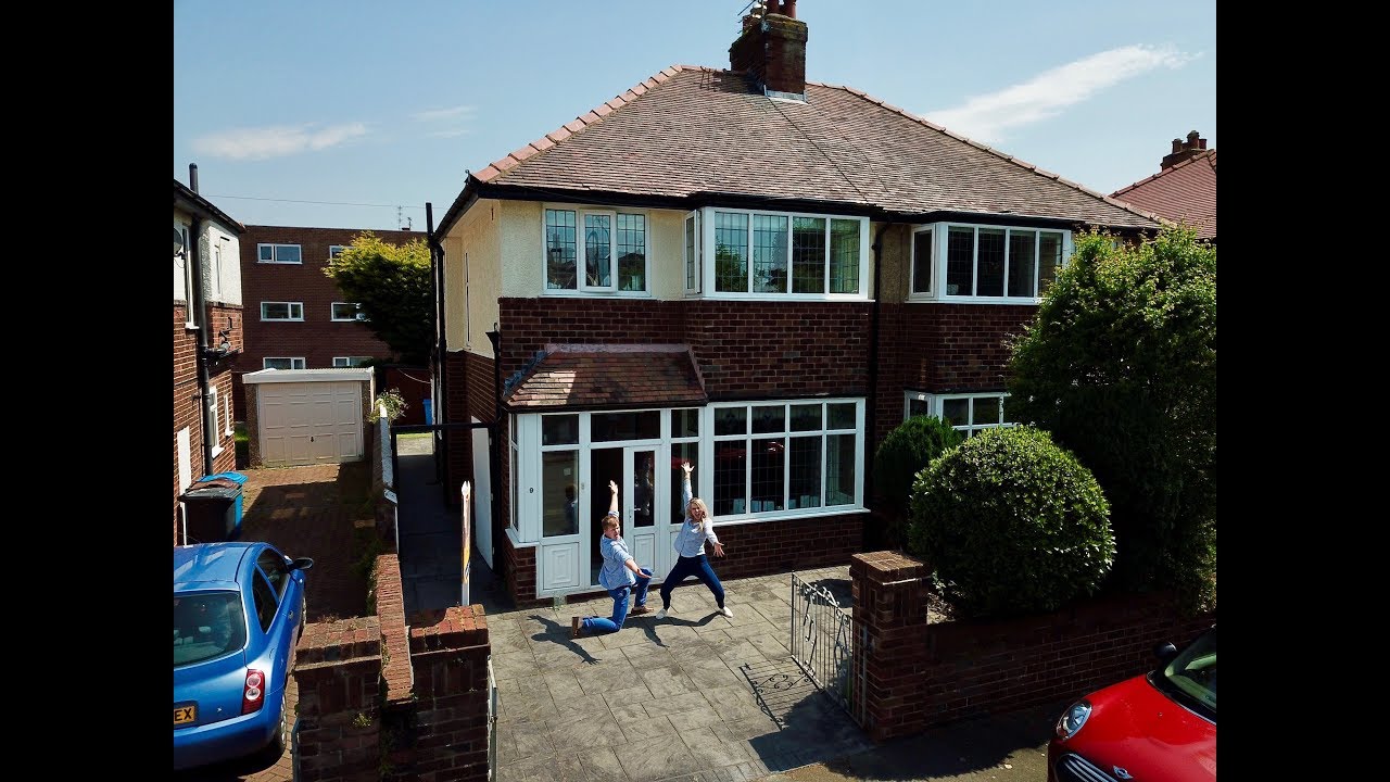 THE HOUSE THAT YOUTUBE BOUGHT! - YouTube