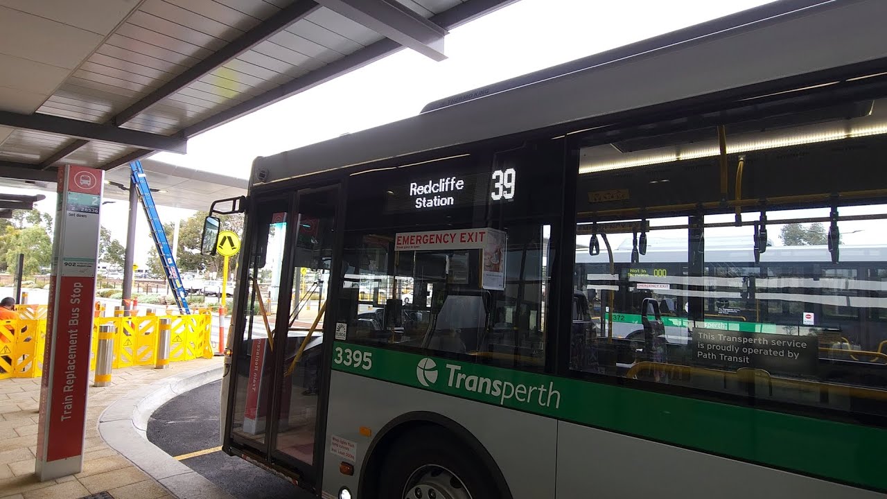 Path into Redcliffe] (TP 3395) 39 ESQB - Redcliffe Station via Star ...