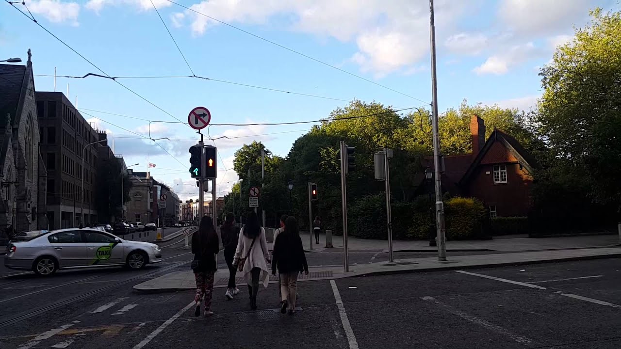 Traffic Light Sound - Dublin, Ireland - YouTube