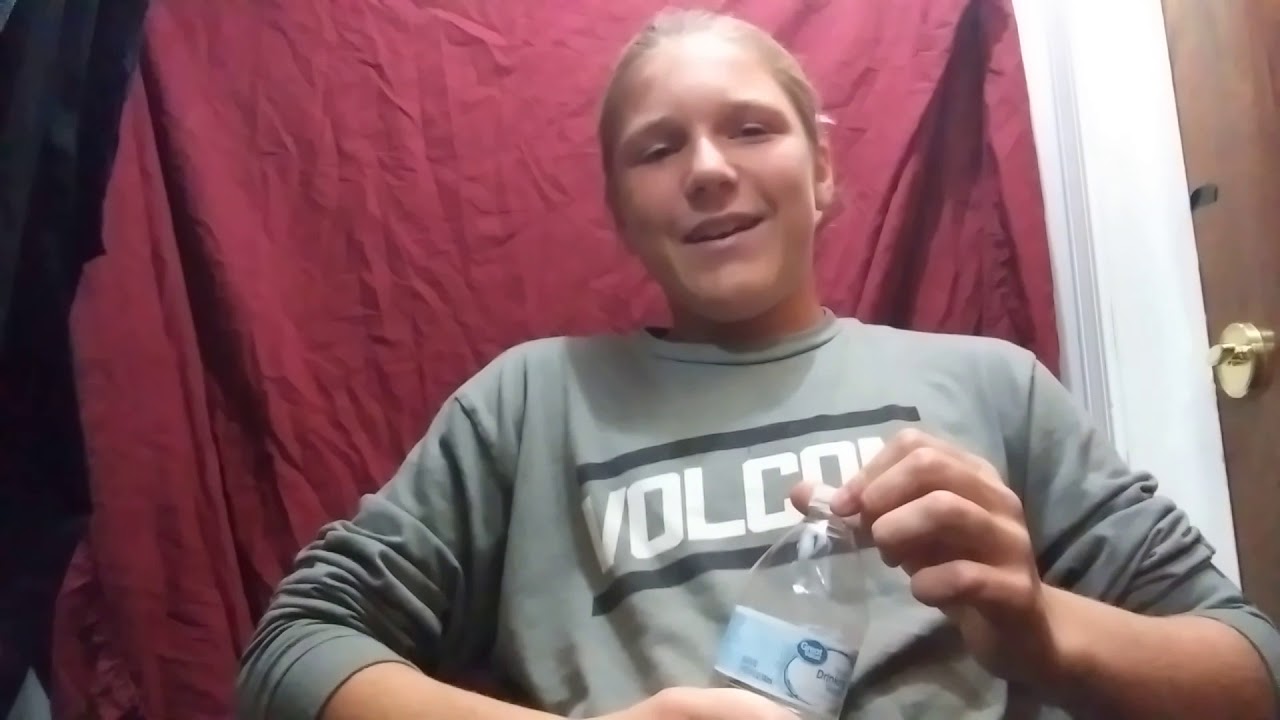 Chill bong sesh #1 - YouTube