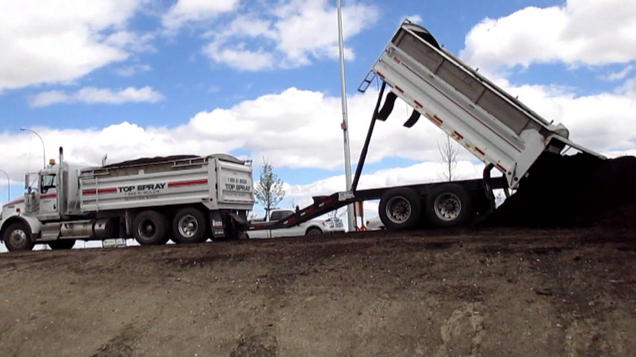 Bulk Delivery - Tandem and Walking Floor - YouTube