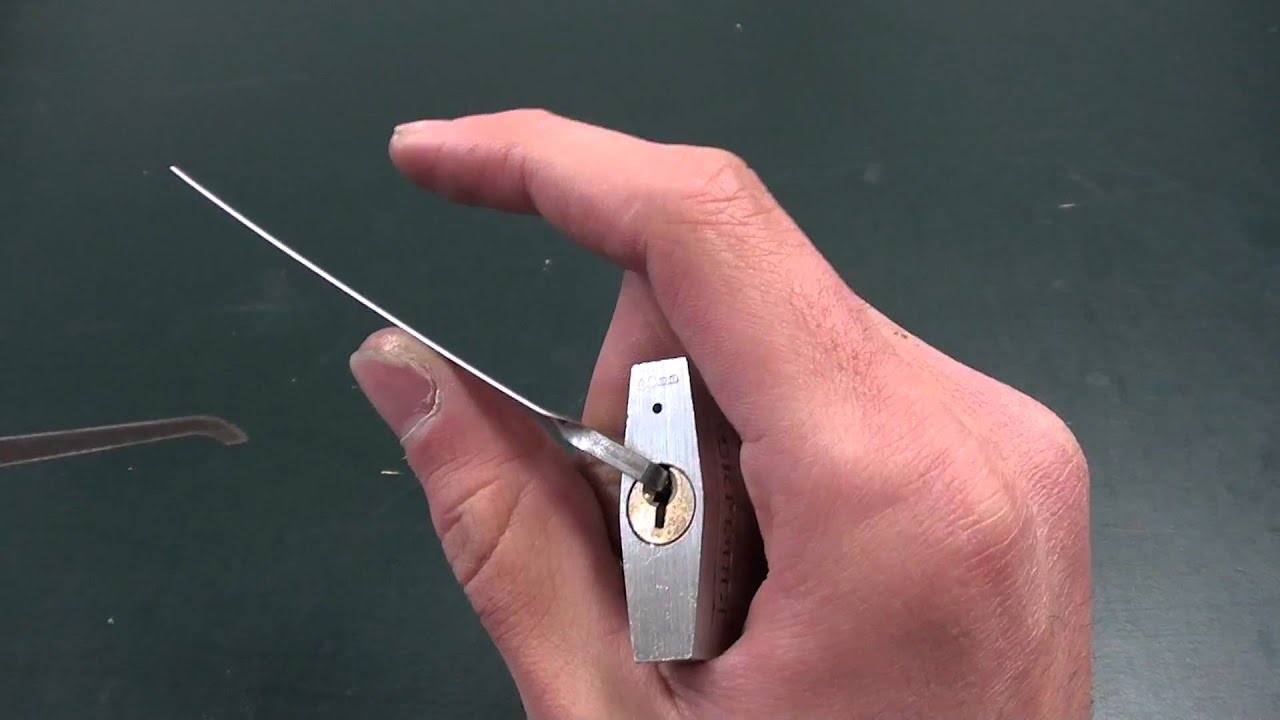 Picking a 40mm task force lock - YouTube