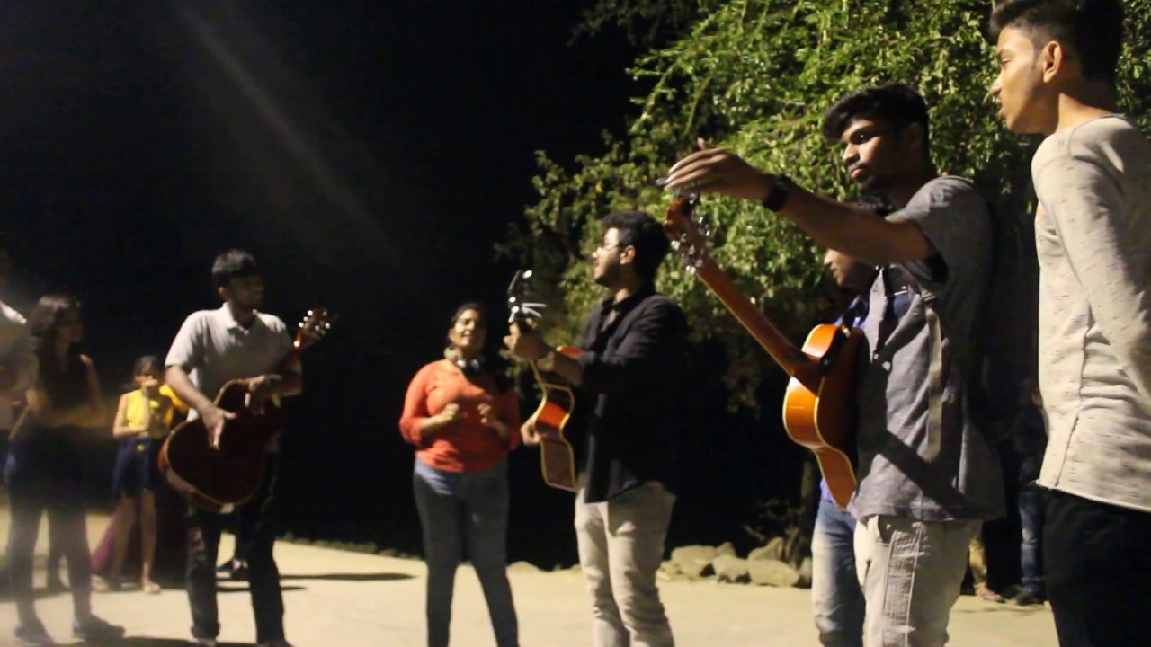 Jeevith | by Pratik & Joseph | Busking at Carter road | by busking.co ...