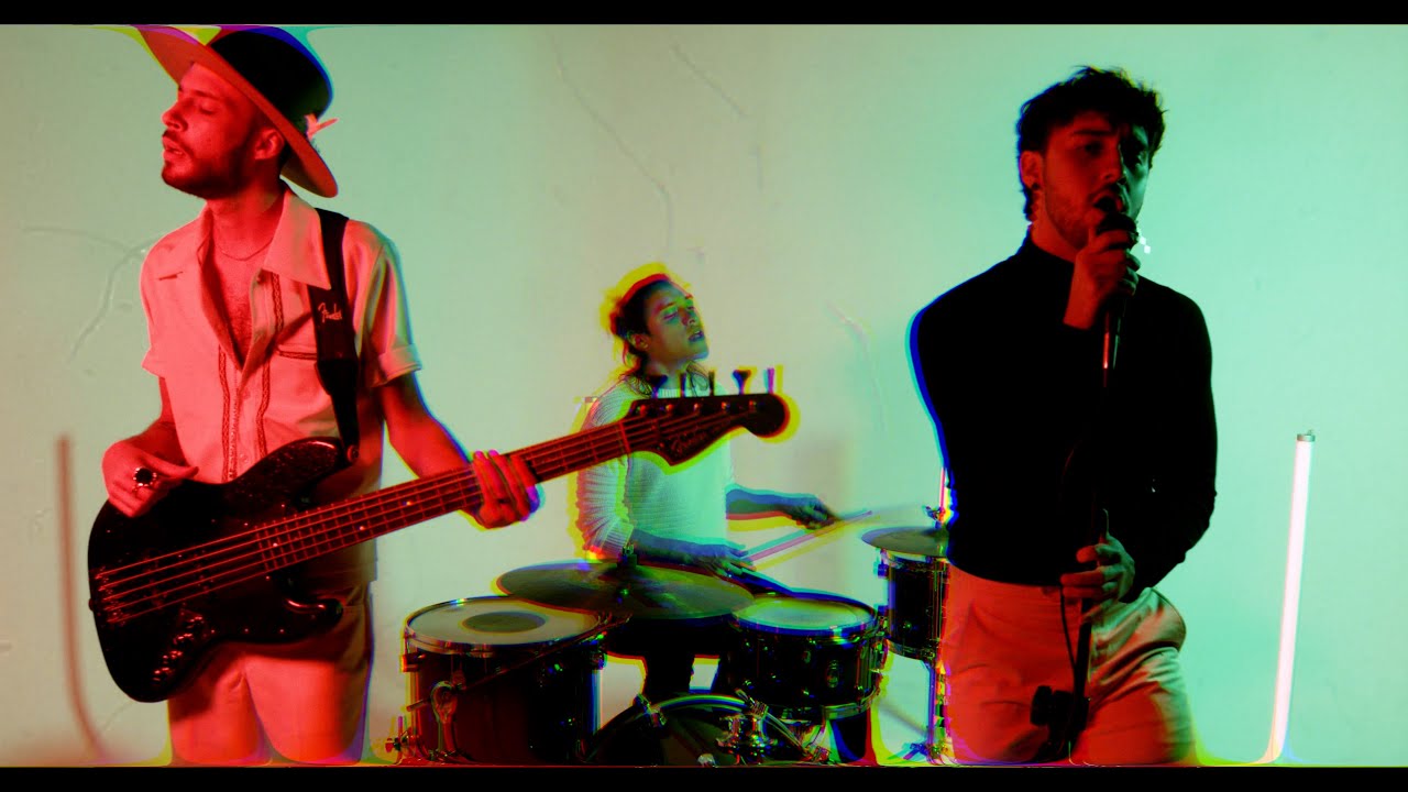 Danco - Nada Especial - [Official Video] - YouTube