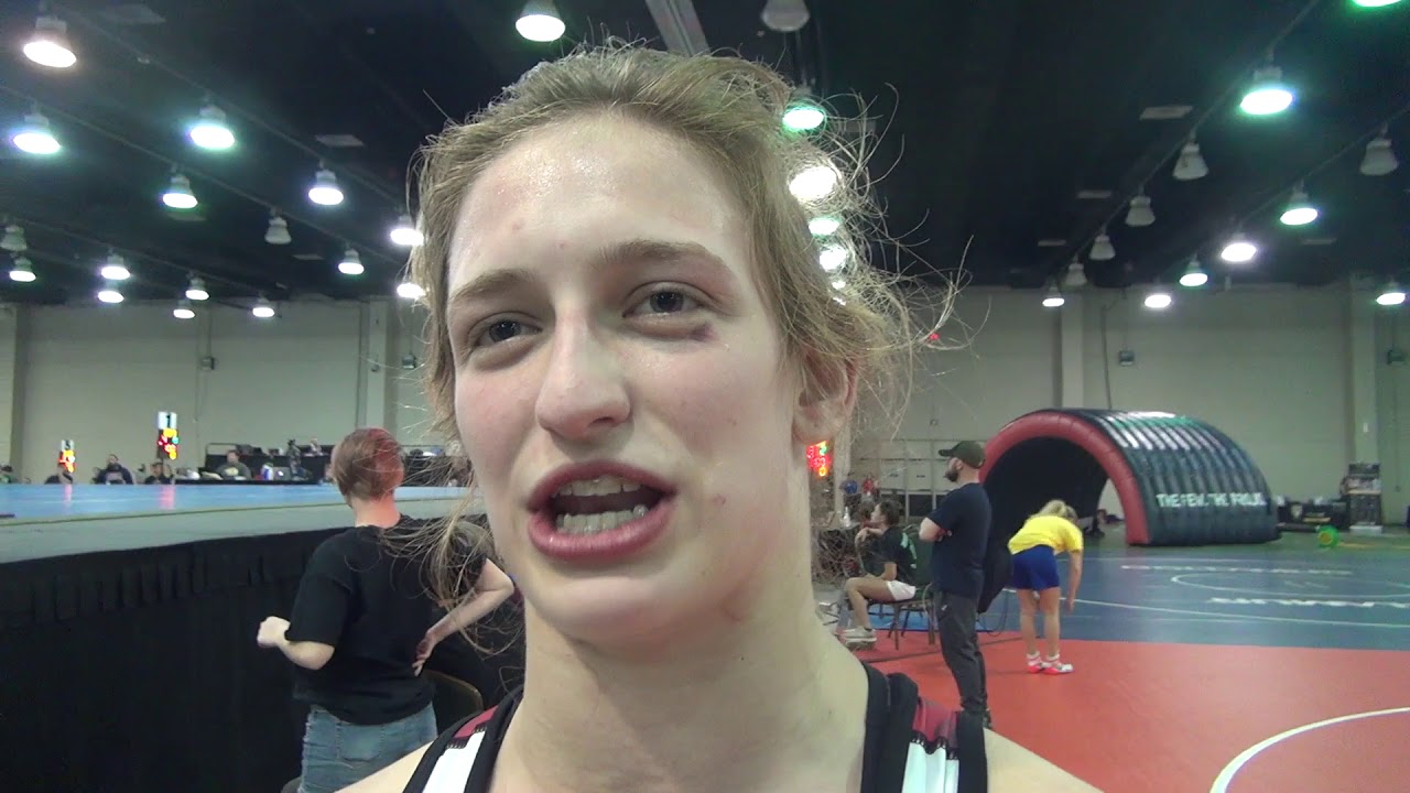 Mia Macaluso (NY), 2018 USMC Girls Cadet Folkstyle champ at 127 - YouTube