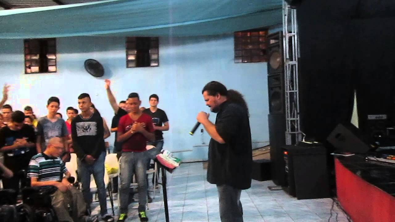 Danilo Lopes - Na língua dos Anjos - CCVN - YouTube