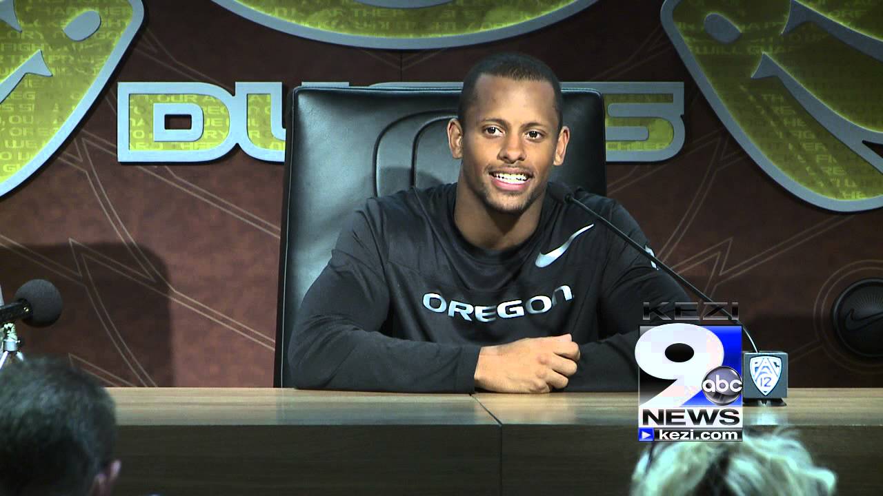Keanon Lowe & Johnathan Loyd After Oregon's win over Wyoming - YouTube