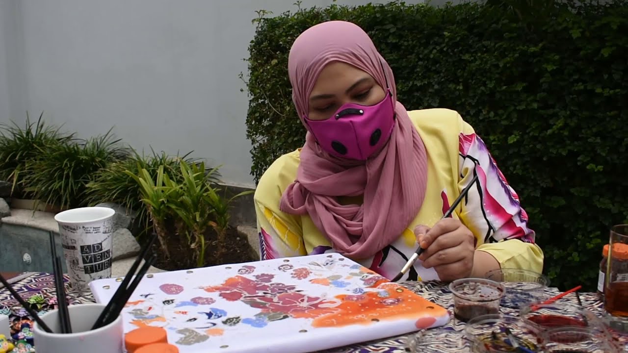 Batik Malaysia Demo - YouTube
