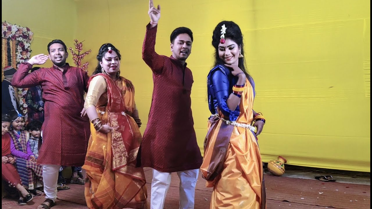 Couple Dance - Holud programme - YouTube