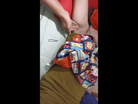 Sedang Gabut Cabut ketiak Istri