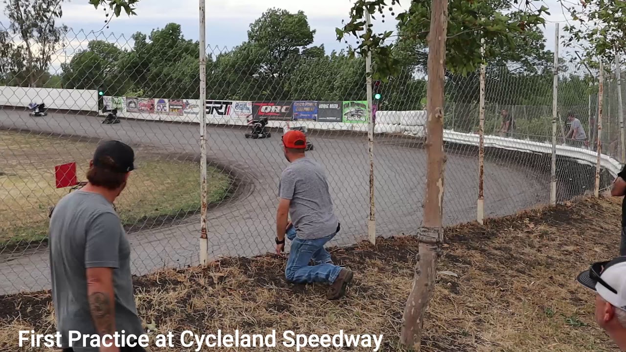 Henry Brother's Racing Landon Henry practice at Cycleland Speedway ...