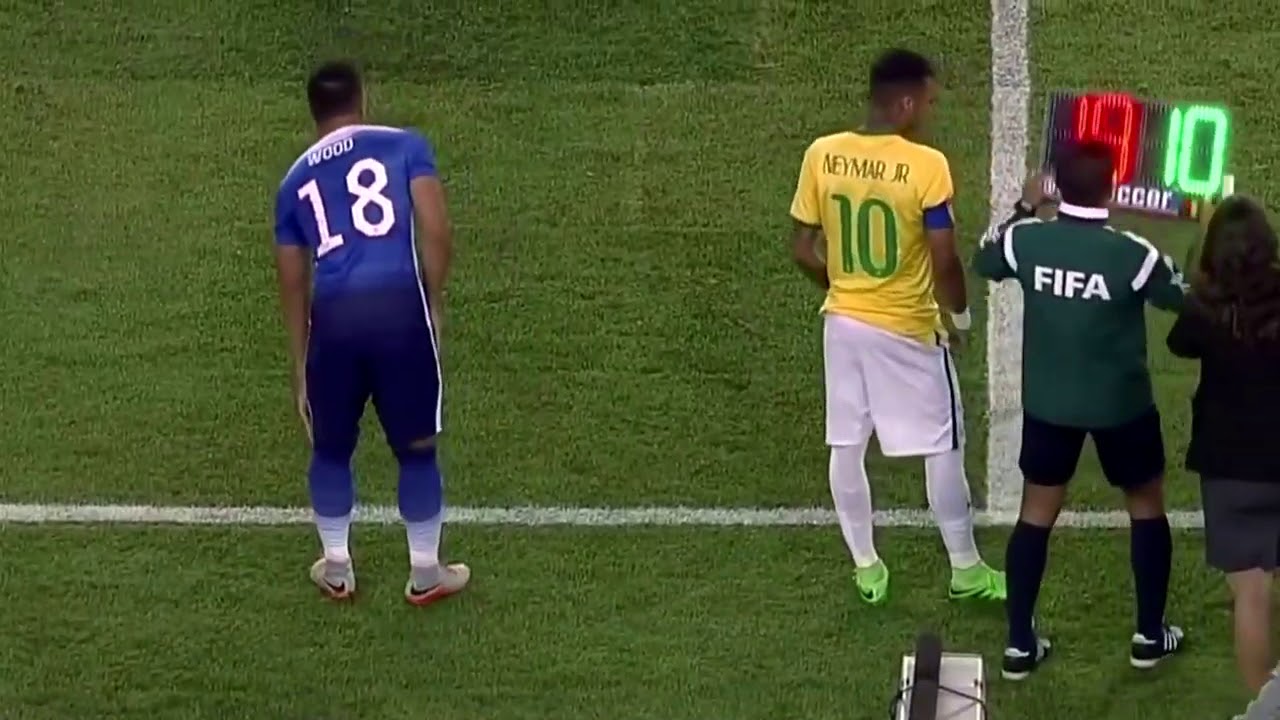 Neymar first game for Brazil - YouTube