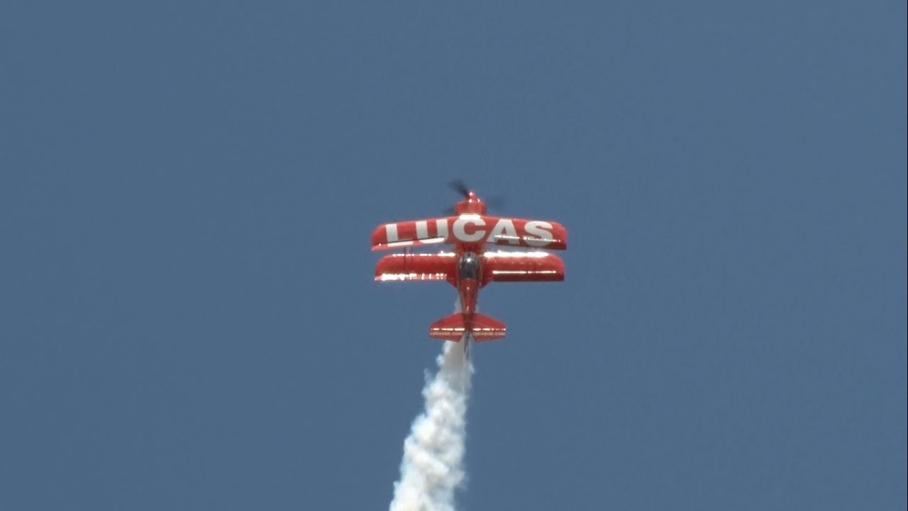 2017 New York Air Show - Michael Wiskus - YouTube