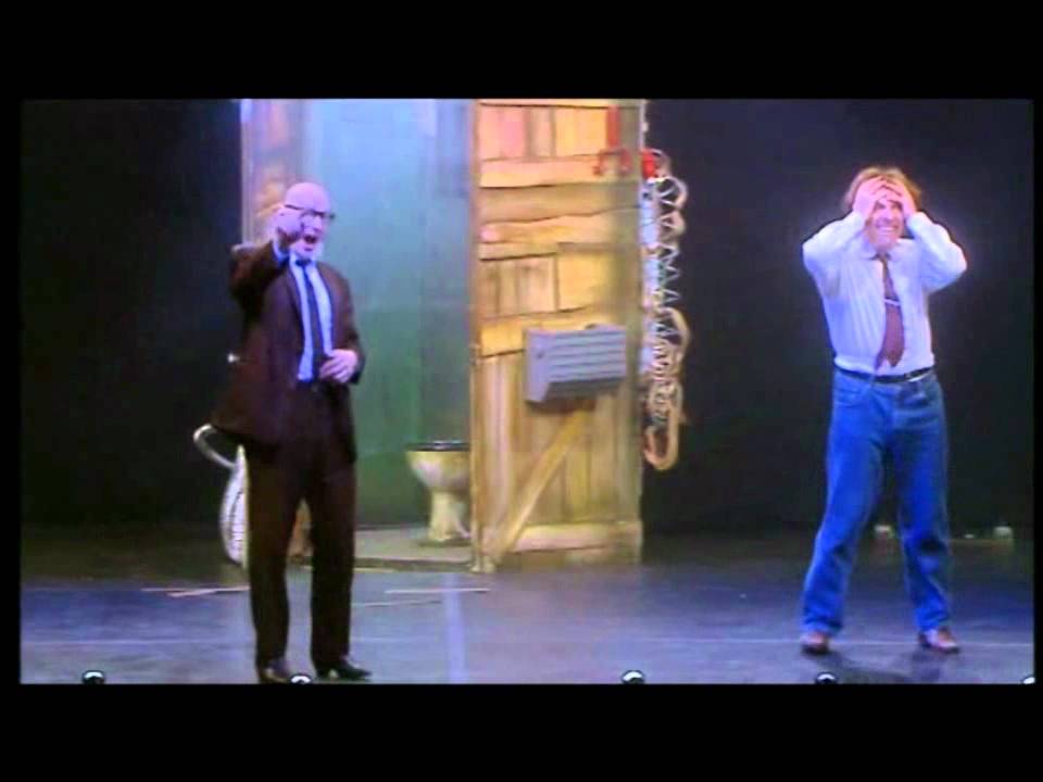 Bottom - Ade and Rik deal with some hecklers - YouTube