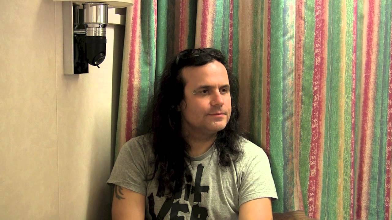 Metal-Rules.com Interview with Mille Petrozza of Kreator - YouTube