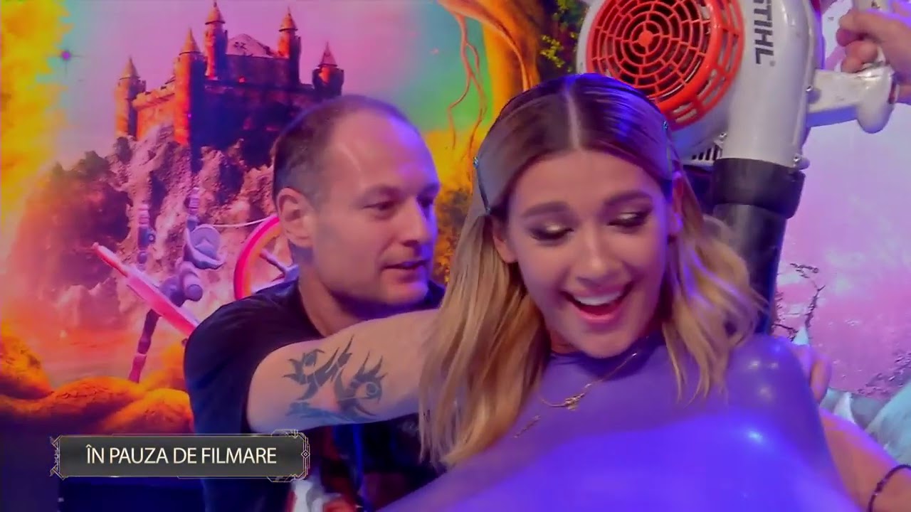 Din culisele emisiunii Scena Misterelor Cum au ajuns balon Alina Eremia și Diana Munteanu - YouTube