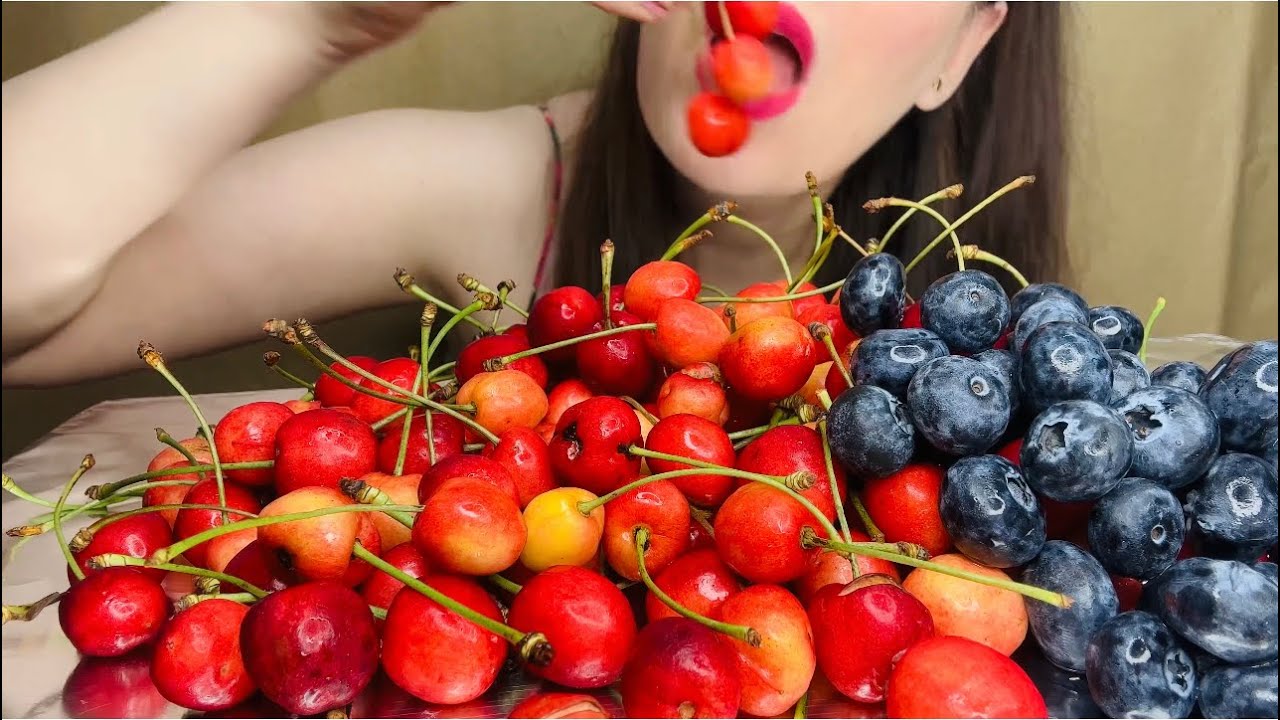 BLUEBERRY & CHERRY ASMR #subscribe #asmr - YouTube