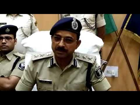 Bhagalpur SSP Babu Ram briefing the media on the arrest of culprits of Afzal murder case - YouTube