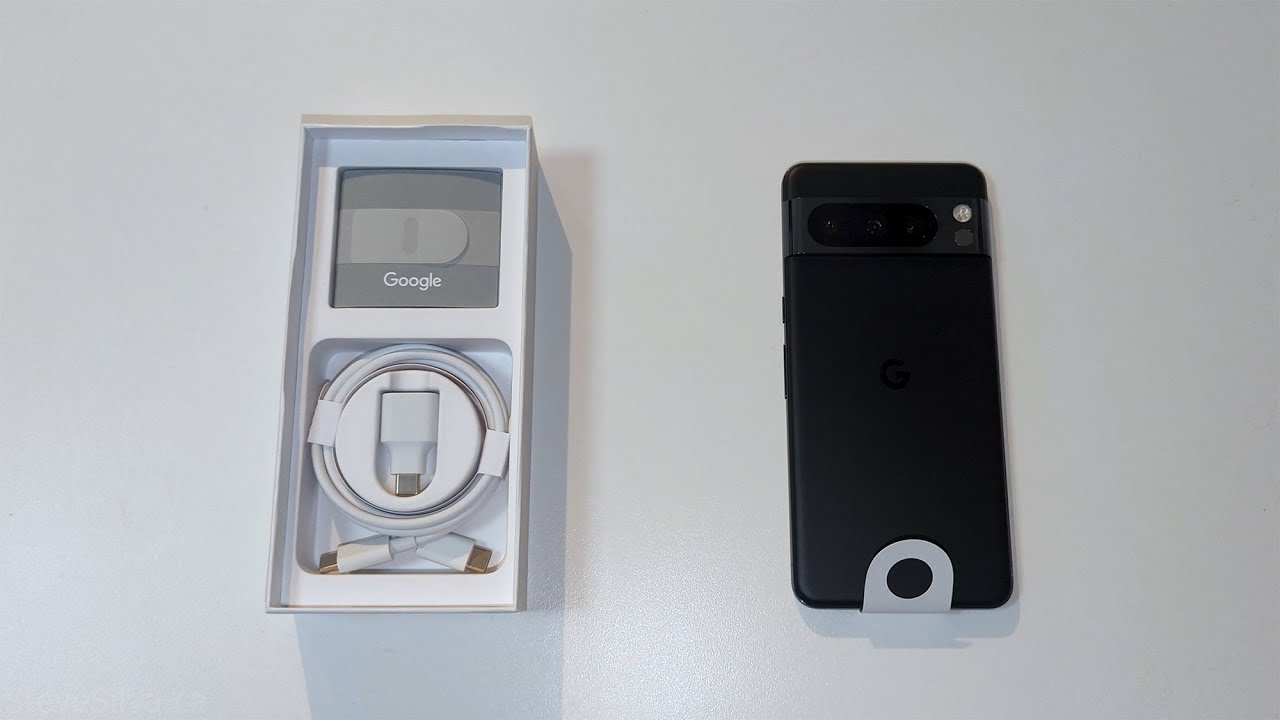 Google Pixel 8 Pro, Spigen Tough Armor case, and Pixel Pouch unboxing ...