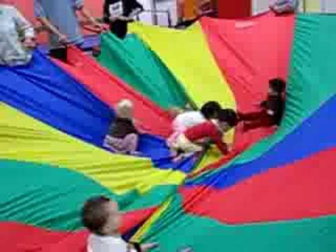 Parachute time at the Little Gym - YouTube