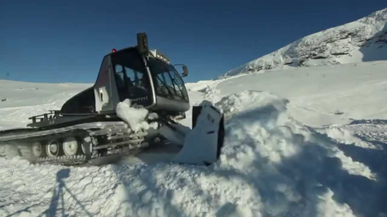 Fonna Glacier Ski Resort - YouTube