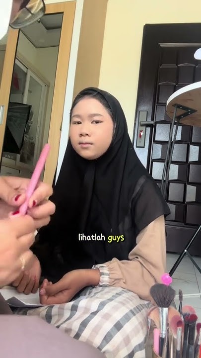 Meski yatim, mb yati selalu happy dan ceria 😍 ️ semoga suka sama makeupnya ya mbak yati #makeup ...