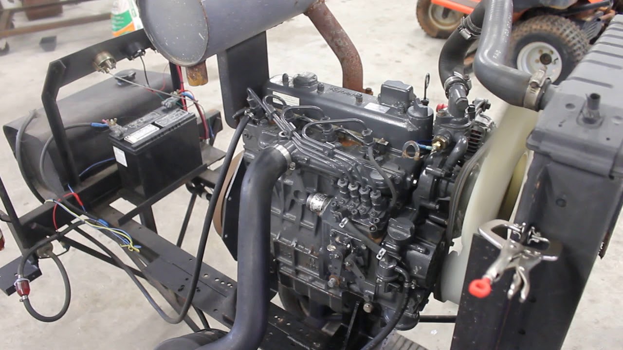 kubota v1305 - YouTube