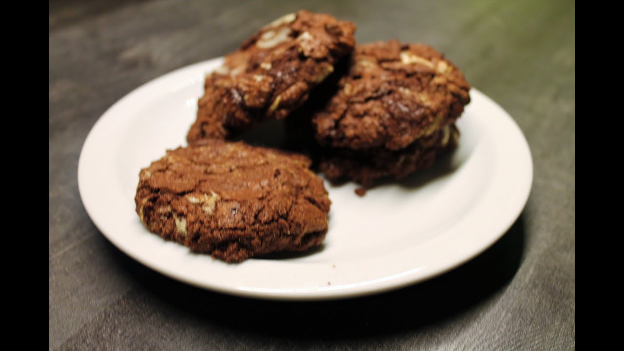 Chocolate fudge cookies | Mac B Bakes The Cakes - YouTube