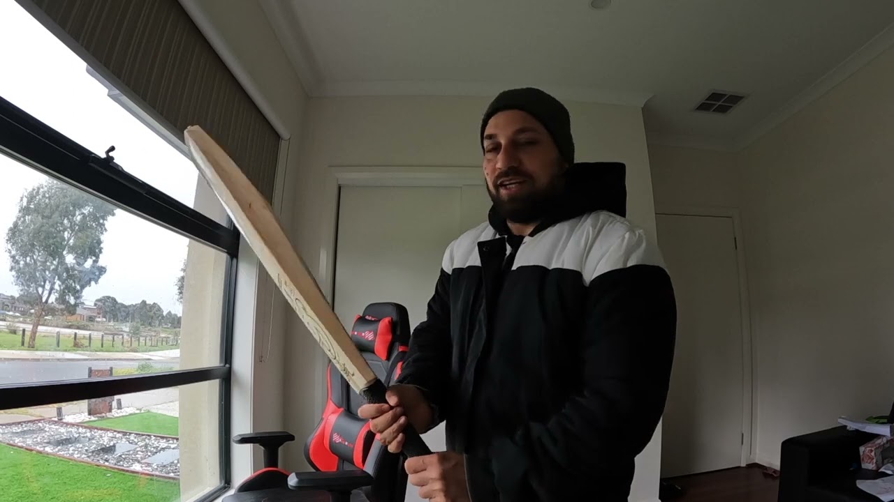 CA Legend cricket bat look and review!!! - YouTube