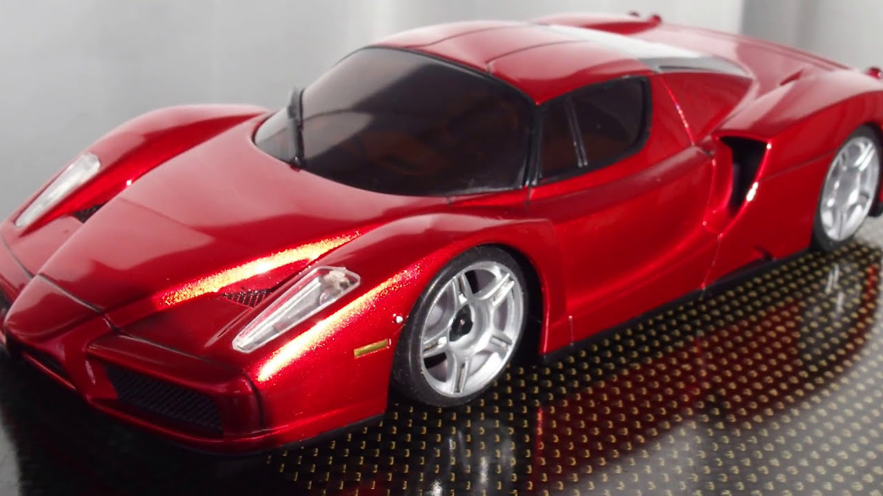 KYOSHO MINI-Z 】：Enzo Ferrari「Mini-Z Garage」＆「Smilecompany」カラー - YouTube