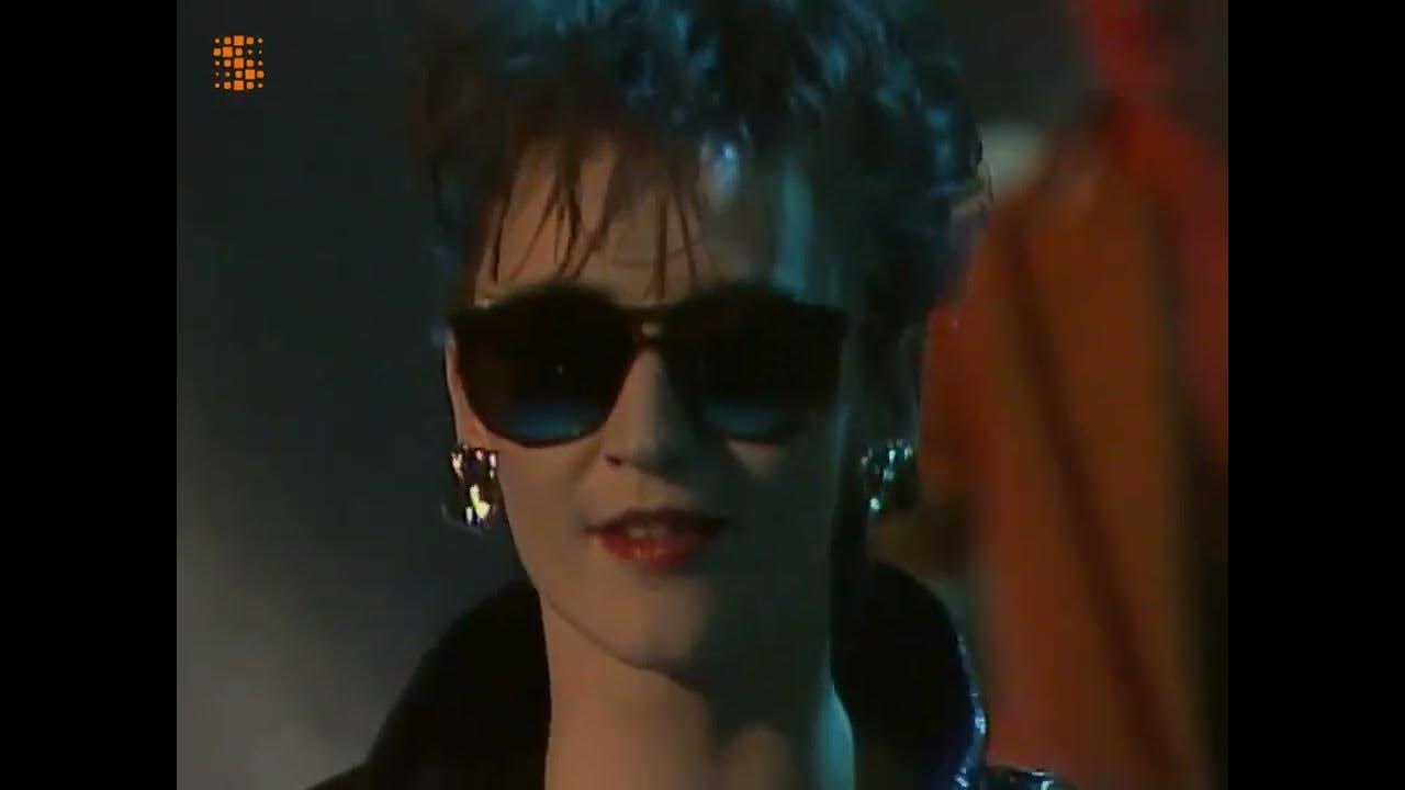 JO LEMAIRE - Stand Up (Full Version, Cargo De Nuit, 1987) - YouTube