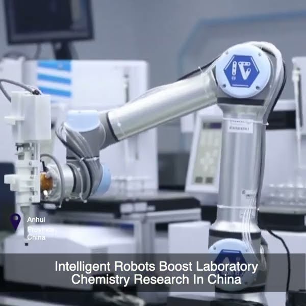 Intelligent Robots Boost Laboratory Chemistry Research In China - YouTube