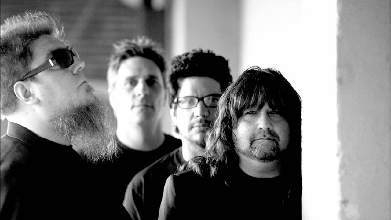 SoulMotor - "Bones in the Rosegarden"- (Wrong Place at The Right Time ...