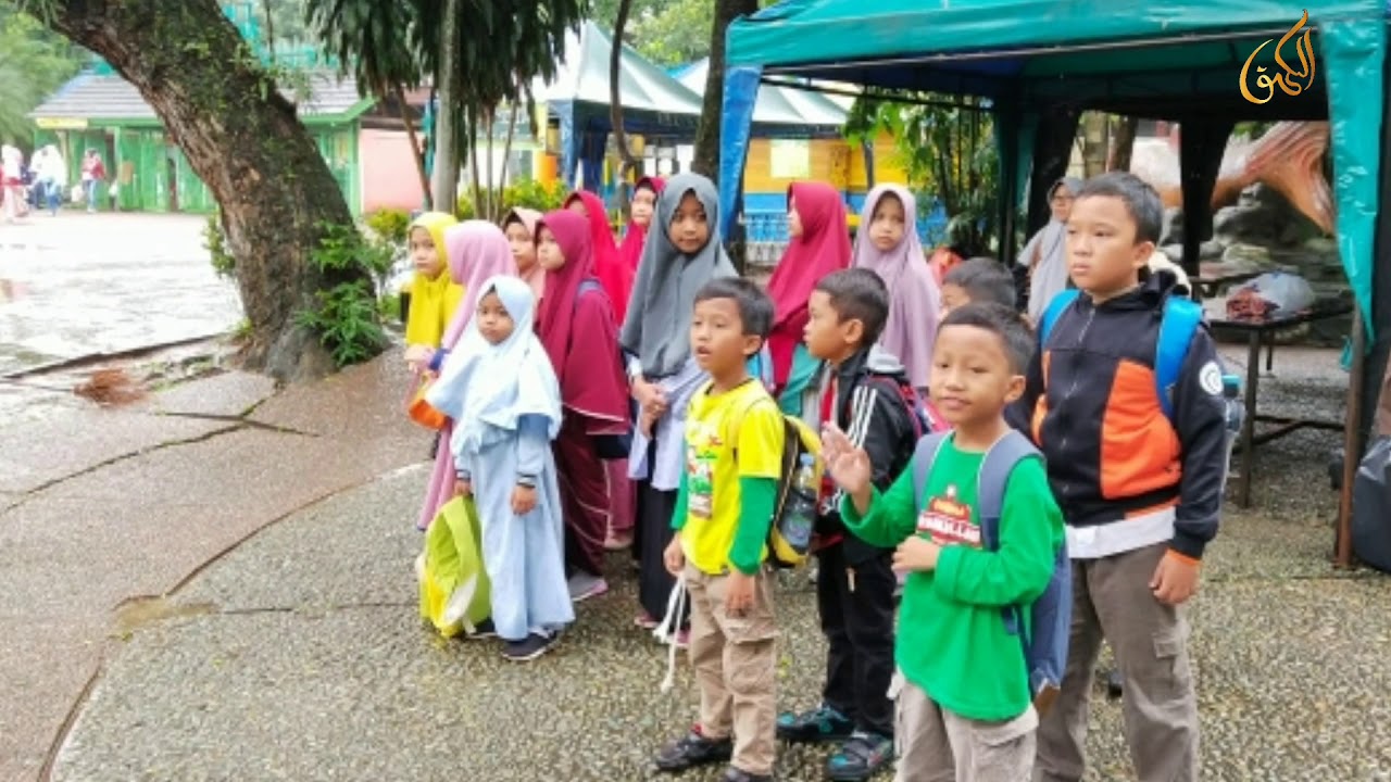 Outing Class besar KUTTAB AL-KAHFI INDONESIA - YouTube