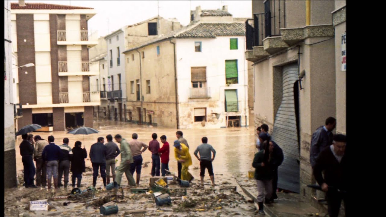 LA RIADA 82 - YouTube