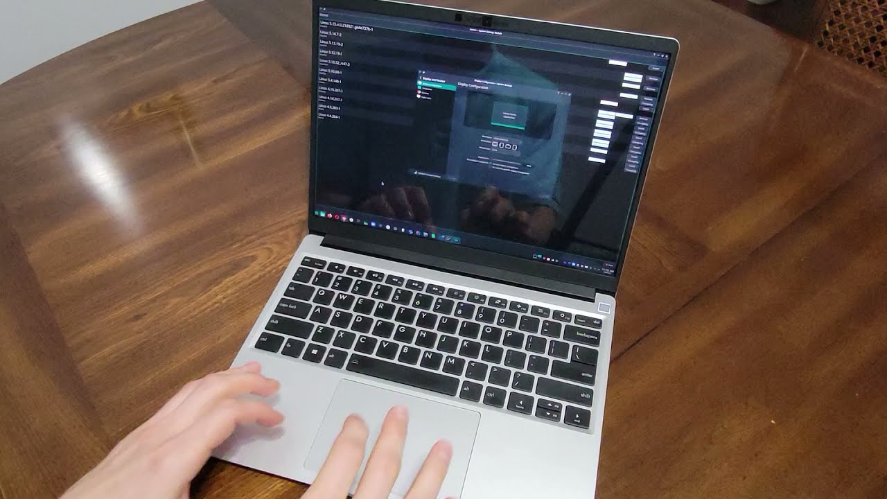 Manjaro with Plasma Desktop on the Framework Laptop - YouTube
